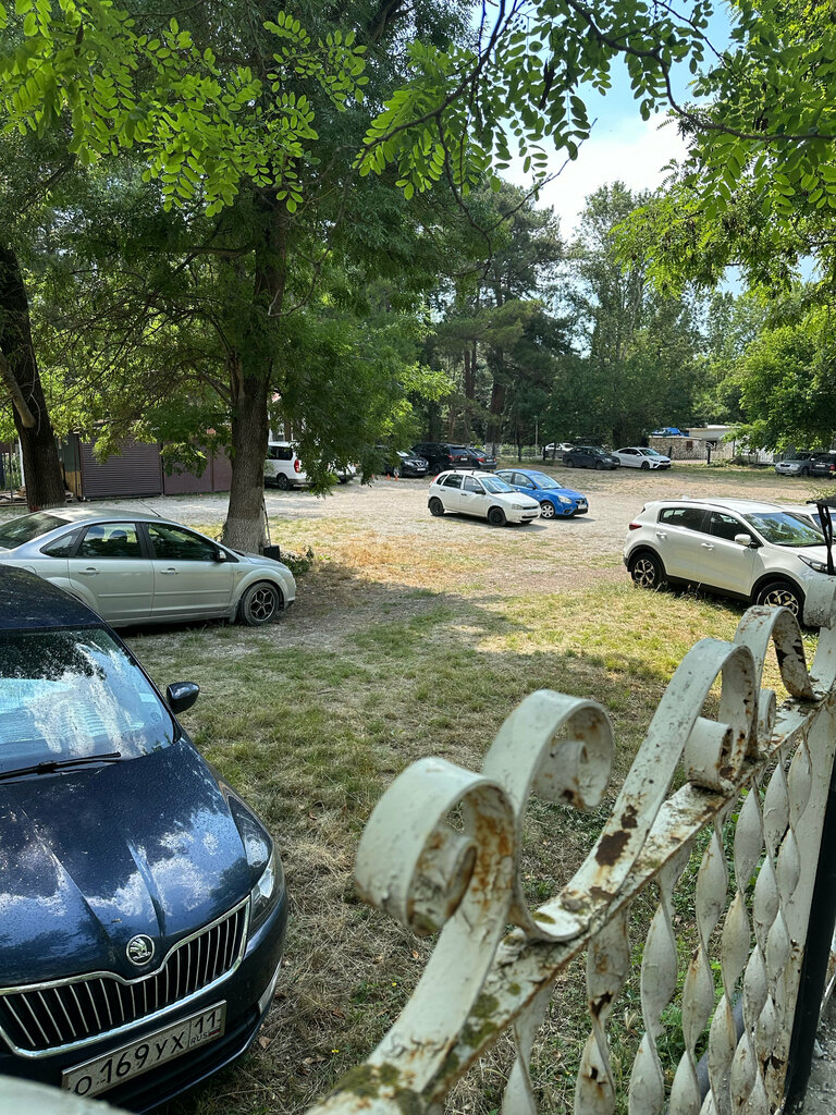 Otoparklar Parking lot, Krasnodarski krayı, foto