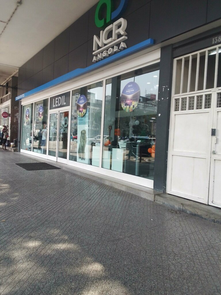 Elektronik eşya mağazaları Ncr Angola, Loanda, foto