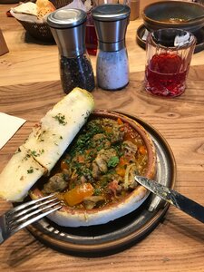 Маяк (Severnoy Dviny Embankment No:71к1, Arkhangelsk), restoran  Arhangelsk'ten