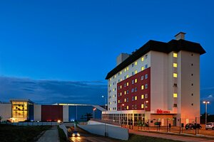 Ibis Londrina Shopping (Estado do Paraná), otel  Parana'dan