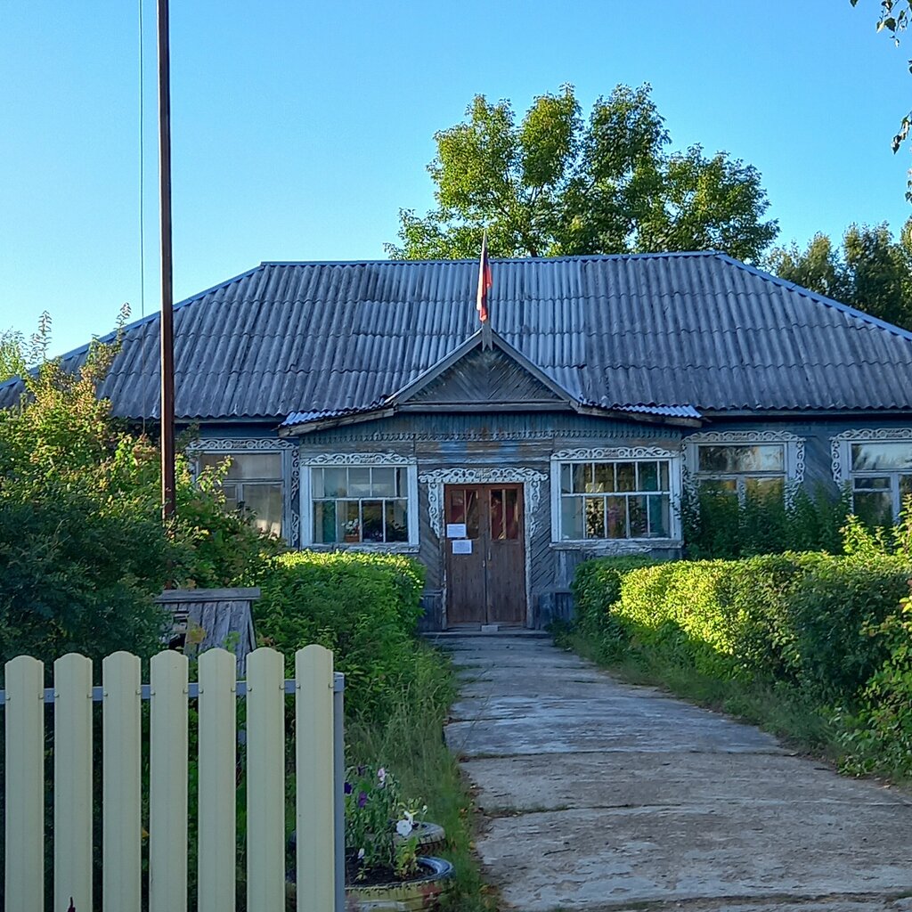 Belediyeler, devlet daireleri Администрация сельского поселения Желябовское, Vologodskaya oblastı, foto