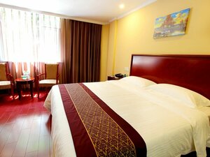 GreenTree Inn Technology University Youth Square (Jiangsu Province, Zhenjiang City), otel  Zhenjiang'dan