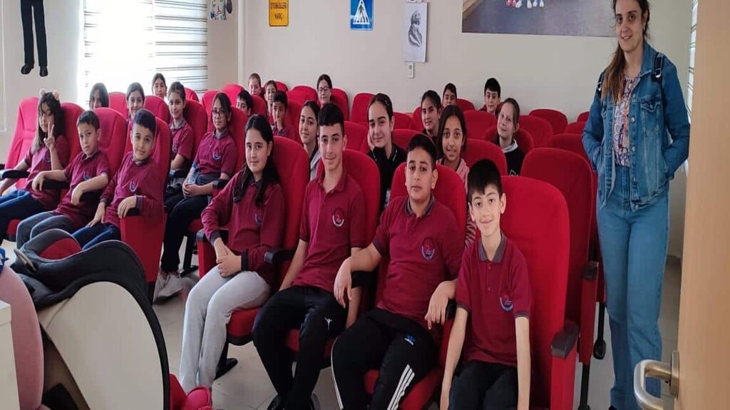 Ortaokul Gümüşyaka Ortaokulu, Silivri, foto