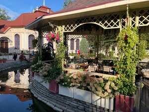 Ресторан беседок у Озера (Oktyabrya Avenue No:77/2), restoran  Ufa'dan