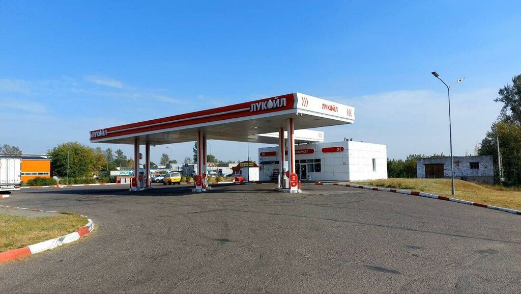 Benzin istasyonu Lukoil, Bobruisk, foto
