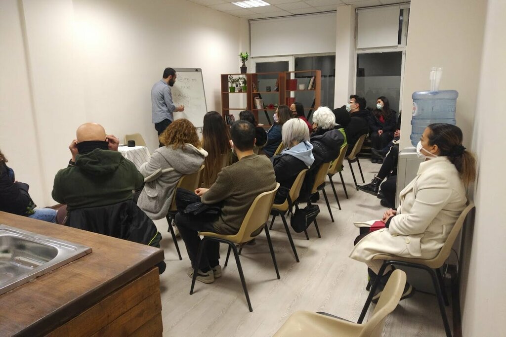 Eğitim merkezleri Aktif felsefe, İzmir, foto