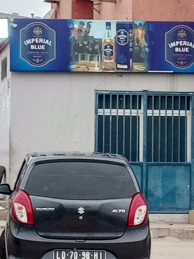Alkollü içecekler Imperial blue, Loanda, foto