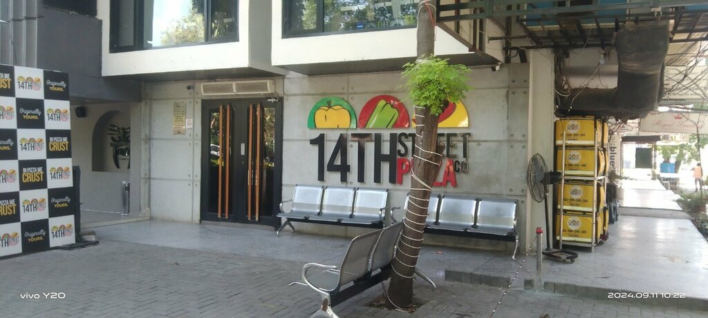 Fast food 14th Street Pizza, Islamabad, foto