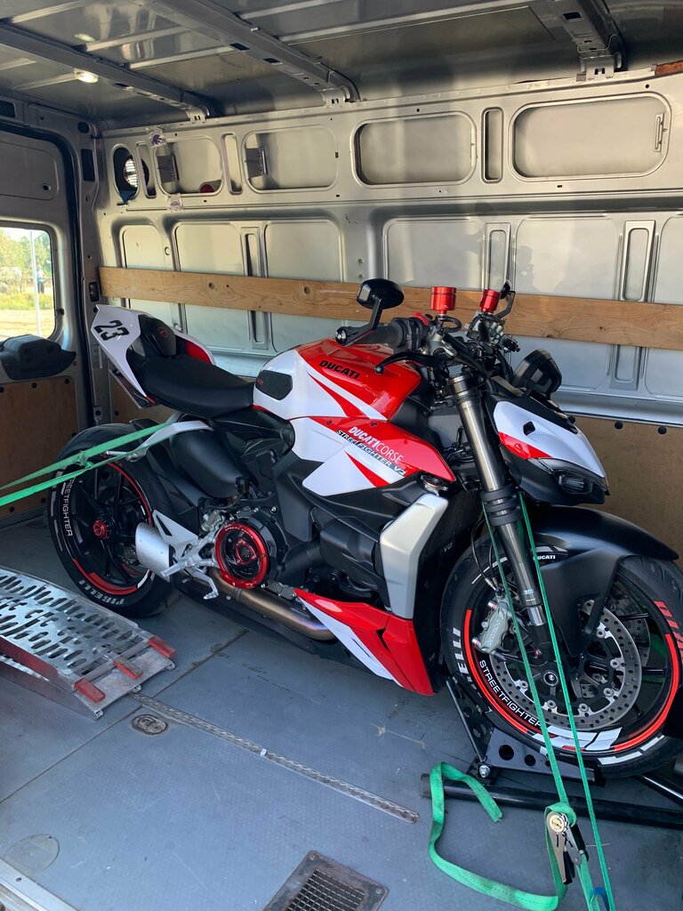 Çekici hizmeti Мотоэвакуатор Краснодар, Krasnodar, foto