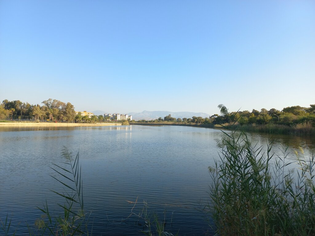 Göl Titreyengöl, Manavgat, foto