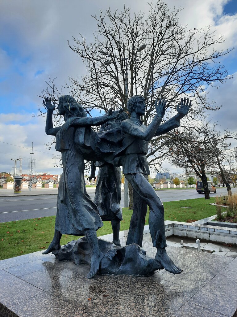 Çeşme Фонтан Времена года, Minsk, foto