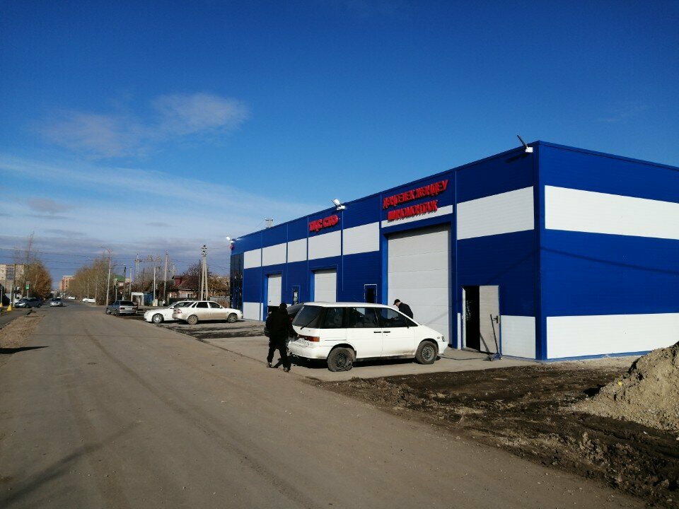 Oto lastik tamiri Tire fitting and repair, Kökşetav, foto