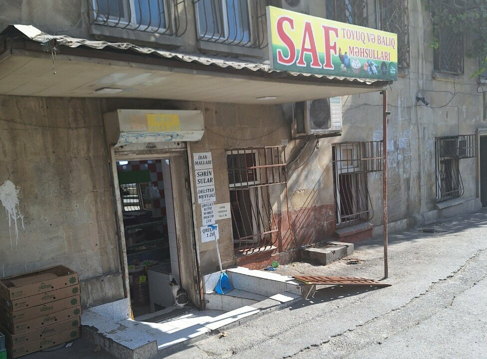 Kanatlı hayvan ürünleri ve yumurta Saf toyuq mehsullari, Bakü, foto