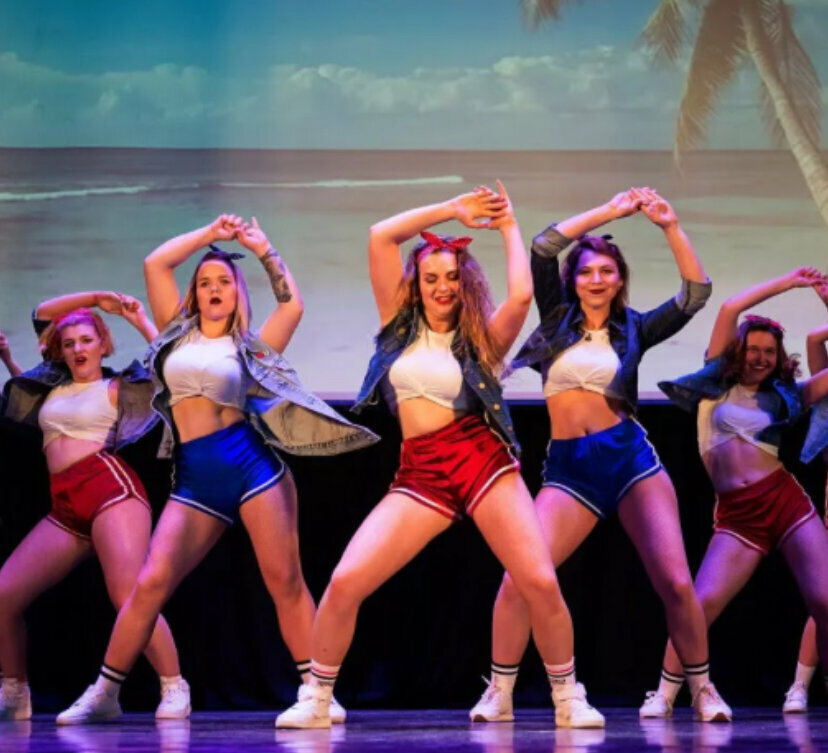 Fitness kulüpleri Letsdance, Krasnodarski krayı, foto