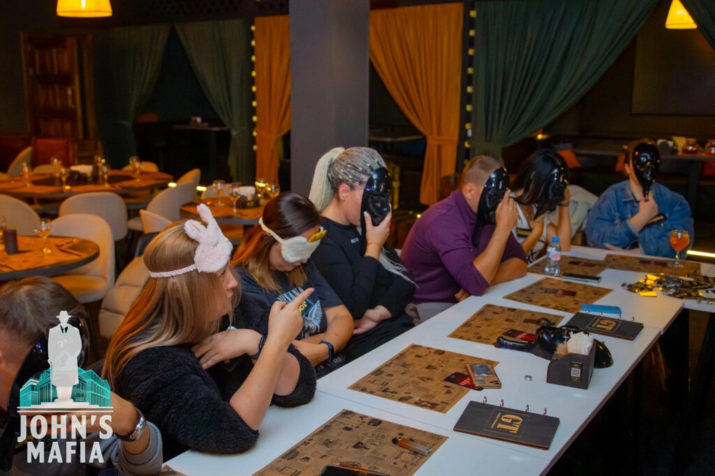Masa oyunları ve zeka geliştirici oyunlar John's Mafia, Novosibirsk, foto