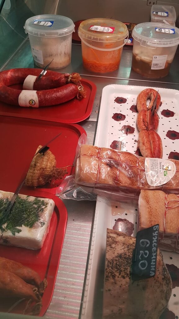 Kasap, şarküteri Кубанская колбаска, Krasnodarski krayı, foto