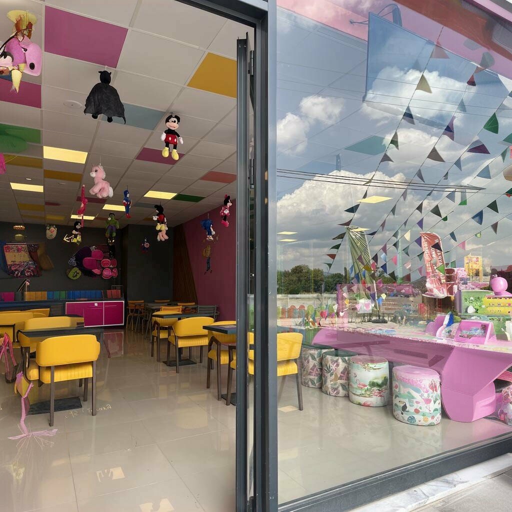 Kahve dükkanları Çınarland Oyun Parkı & Cafe, Bursa, foto