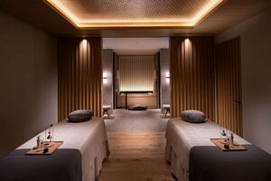Hilton Kyoto (Kyoto Prefecture, Kyoto, Shimomaruyacho, 410-3), otel  Kyoto'dan