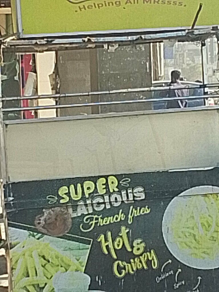 Kafe Mr ssss potato, Karaçi, foto