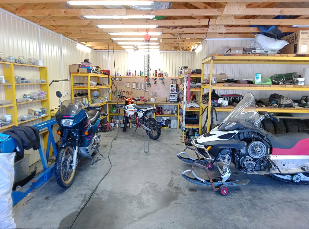 Motosiklet tamiri Siberian Forest, Novosibirsk, foto