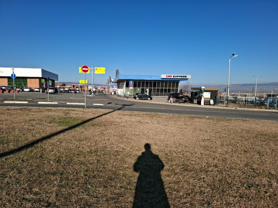 Otomobil satış galerileri AutoPodberu, Rustavi (Bostandere), foto