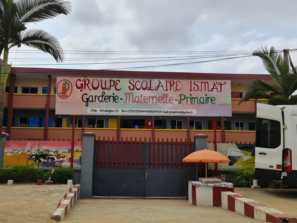 Ortaokul Groupe Scolaire Ismat, Abican, foto