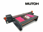 Decograff (P634-39, Block P6 Street, Sharjah Intl. Airport, Al Ruqa Al Hamra, Sharjah), baskıda kullanılan materyaller