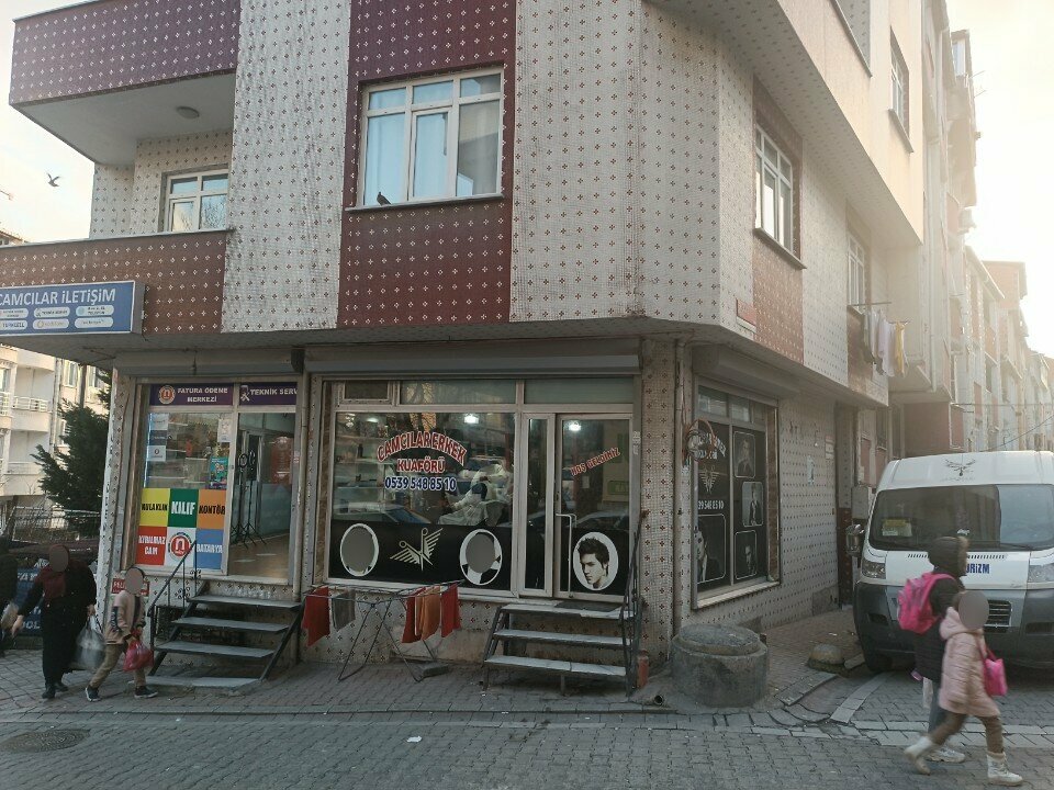 Berberler Camcılar Erkek Kuaförü, İstanbul, foto