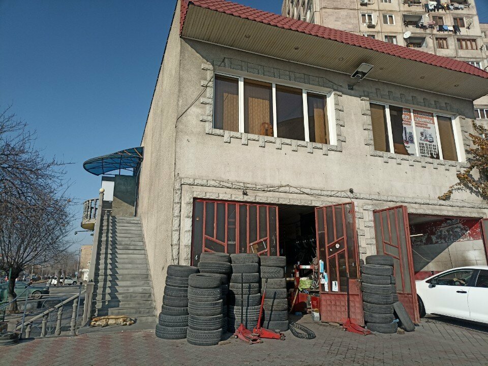 Oto lastik tamiri Шиномонтаж, Erivan, foto