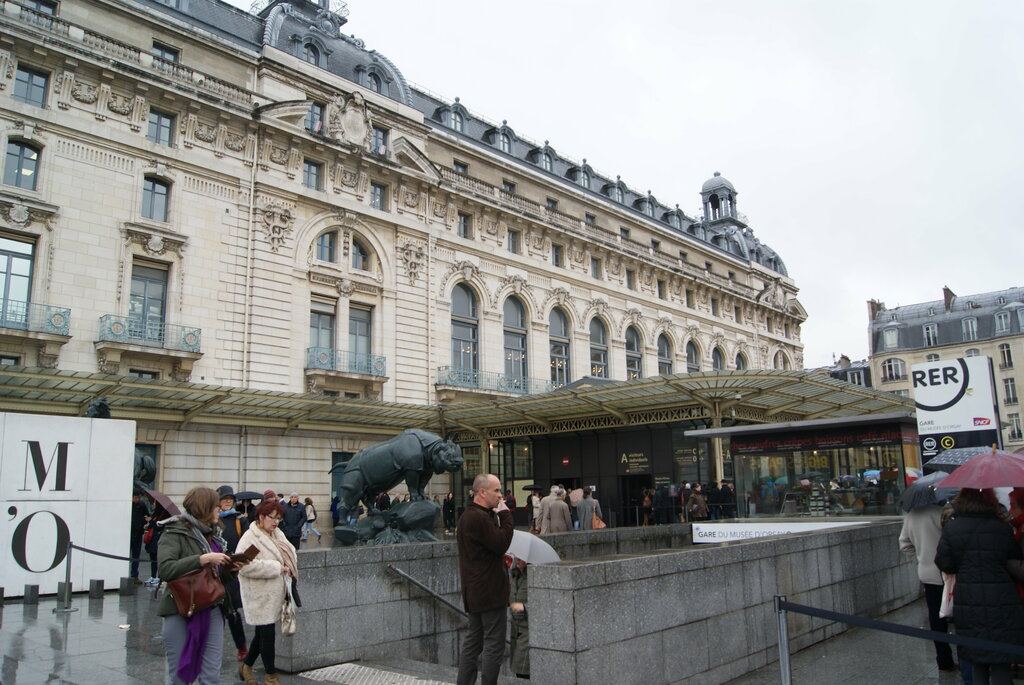 Metro istasyonu Gare du Musée d'Orsay, Paris, foto