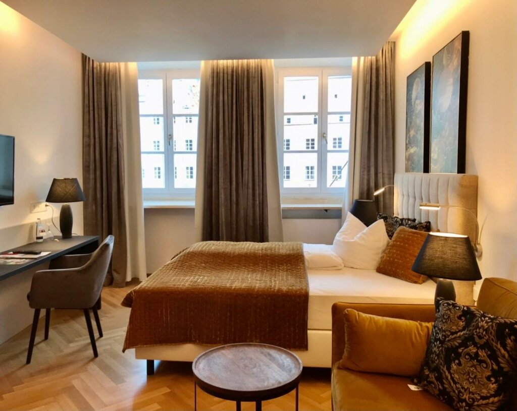 Otel Hotel Post, Burghausen, foto