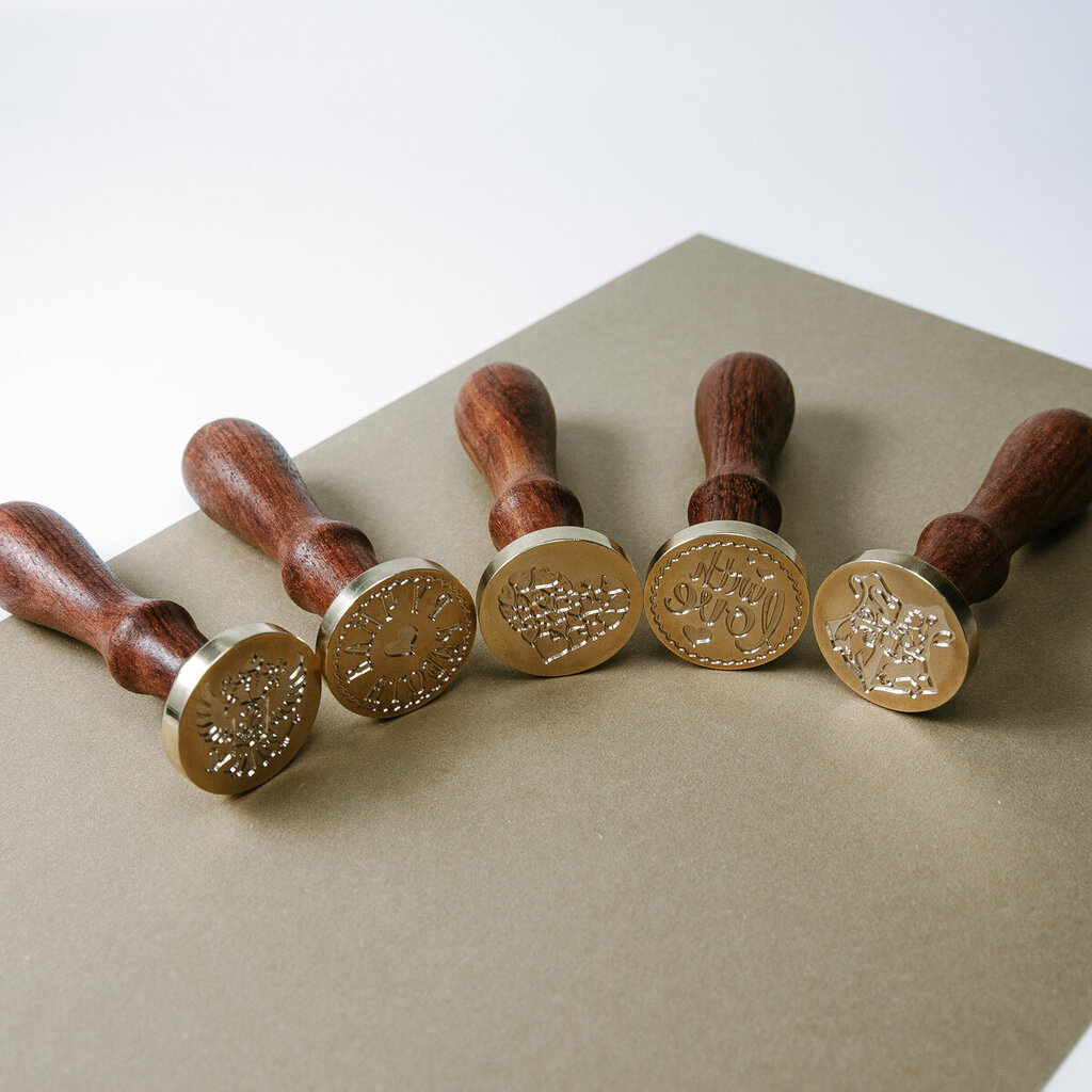 Mühürlerin ve pulların Wax-Seal, Saratov, foto