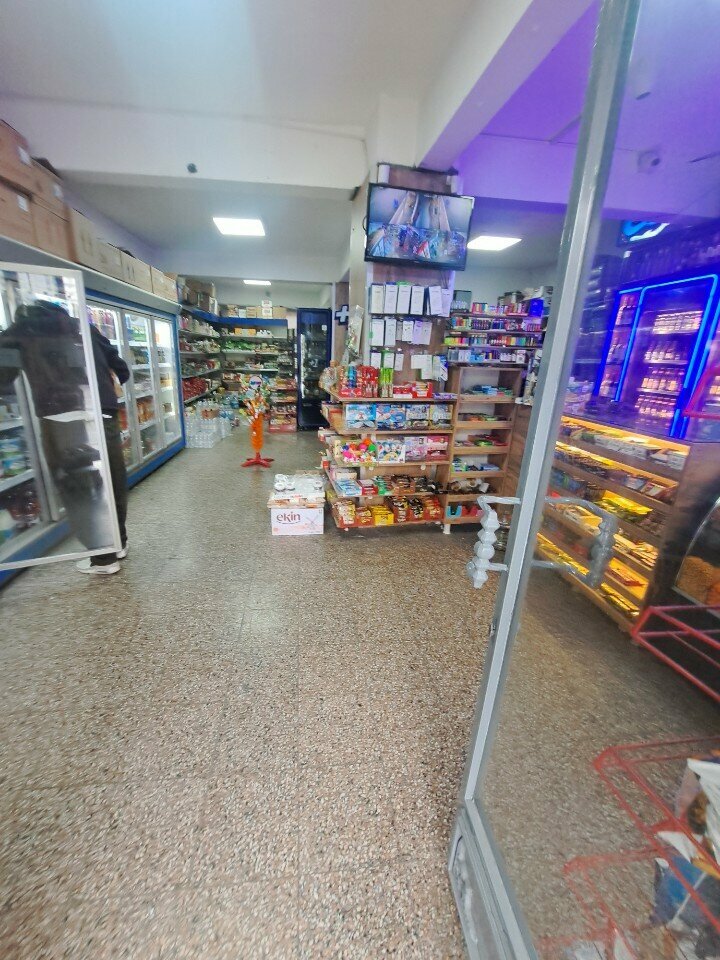 Alkollü içecekler Çakmakçı Market & Tekel, İzmir, foto