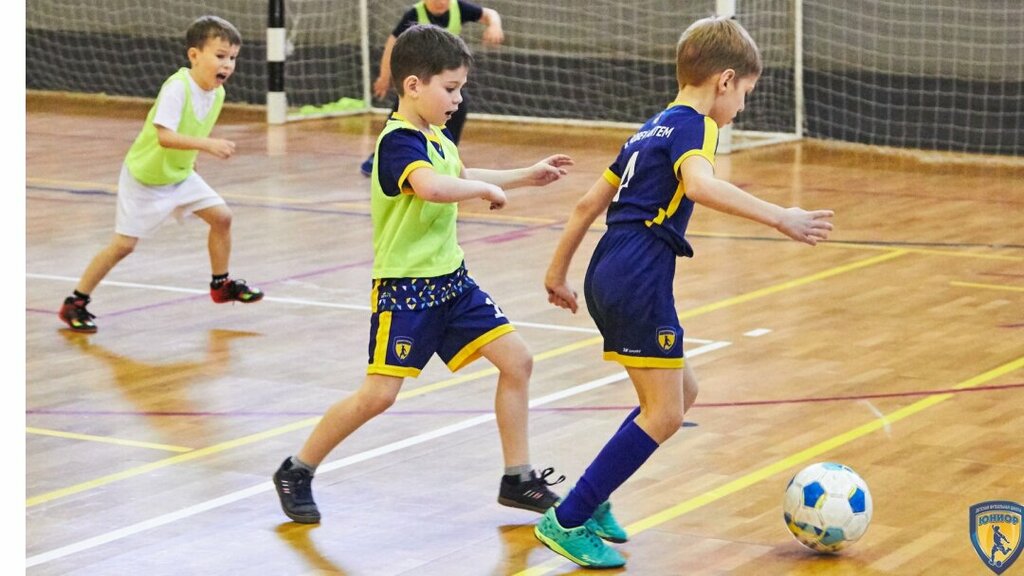 Spor kulüpleri Futbolnaya shkola Yunior, Tomskaya oblastı, foto