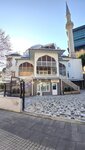 M Ü. Saliha Kulaksızoğlu Camii (İstanbul, Kadıköy, Eğitim Mah., Muratpaşa Cad., 84/2), cami  İstanbul'dan