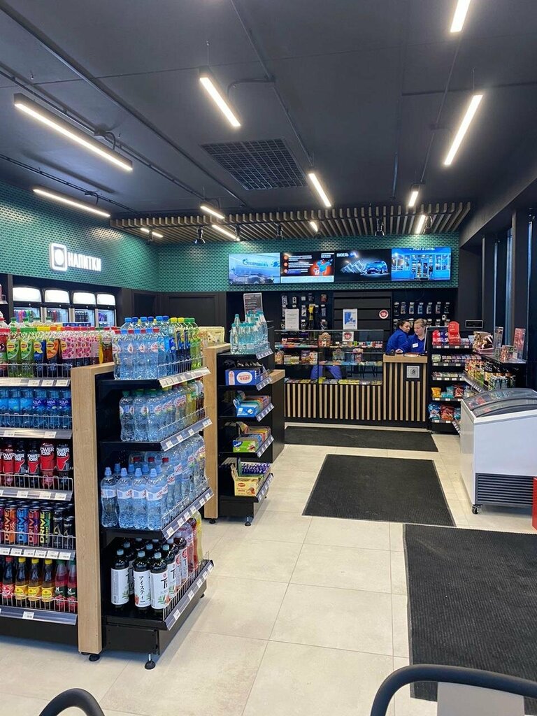 Benzin istasyonu Opti, Kostromskaya oblastı, foto