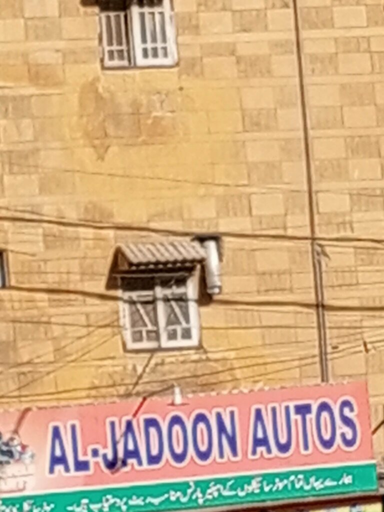 Bisiklet tamircileri Al jadoon autos, Karaçi, foto