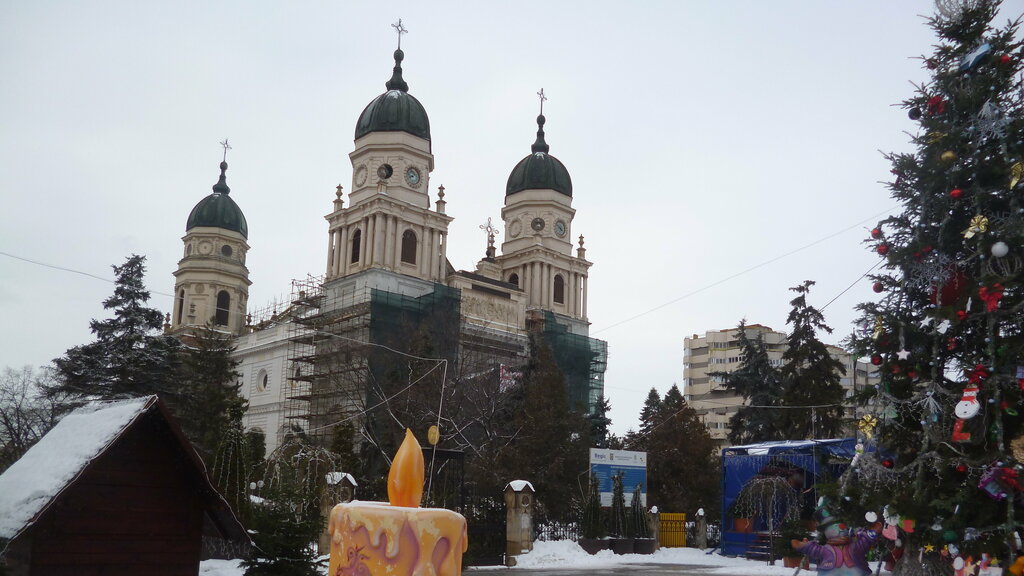 Ortodoks kiliseleri Catedrala Mitropolitană Sfînta Parascheva din Iași, Jassy, foto