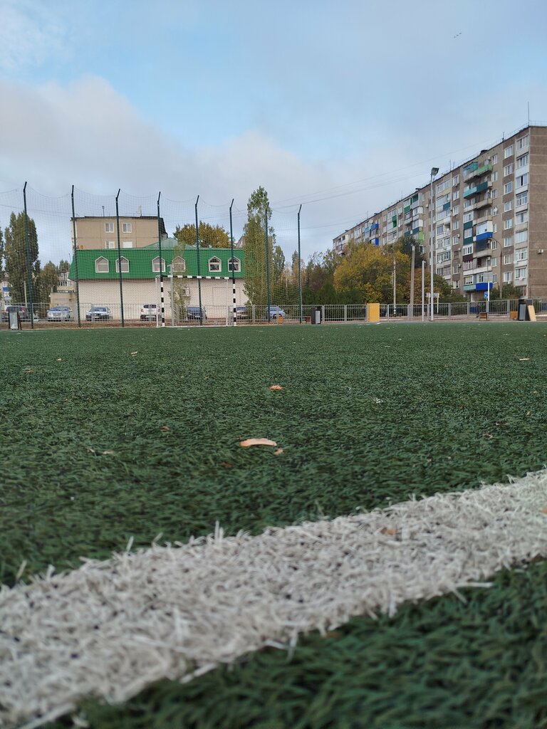 Spor alanı Футбольное поле, Rossoş, foto
