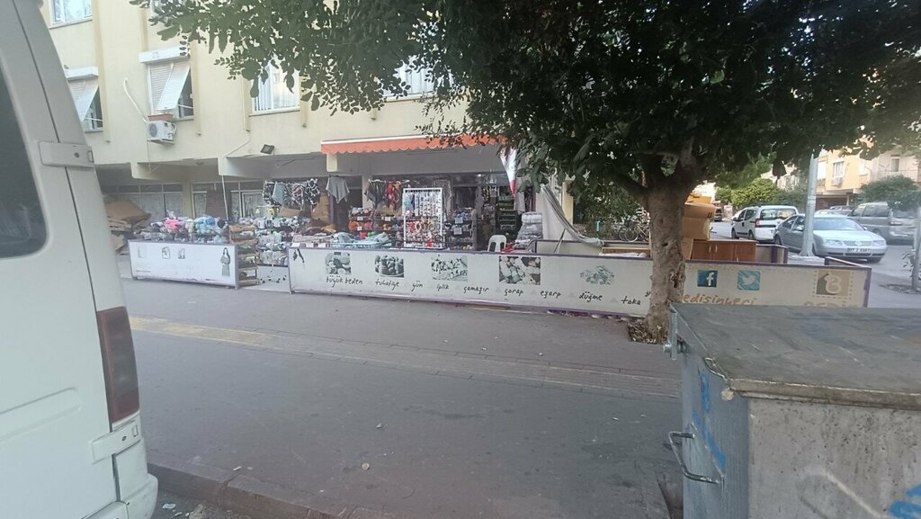 Hobi, elişi için ürünler Bediş Yün Tuhafiye, Antalya, foto