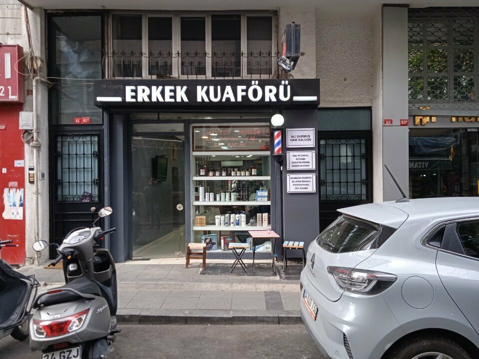 Berberler Ali Durmuş Erkek Kuaförü, İstanbul, foto