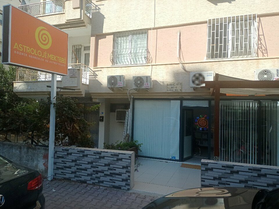 Falcılar ve medyumlar Astroloji Mektebi, Antalya, foto
