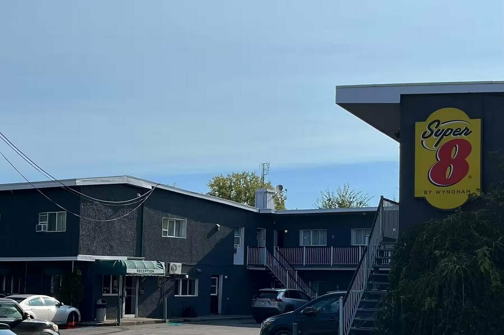 Otel Super 8 by Wyndham Montreal, Montreal, foto
