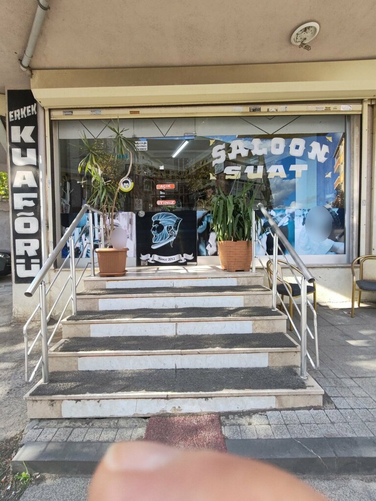 Berberler Salon Suat Erkek Kuaförü, İstanbul, foto