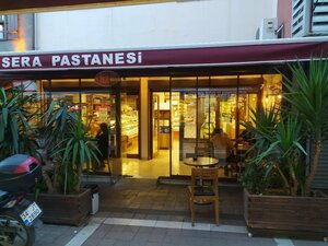 Sera Pastanesi (İstanbul, Kadıköy, Koşuyolu Mah., Direkli Çarşı Sok., 4A), pasta, şekerleme ve tatlı  İstanbul'dan