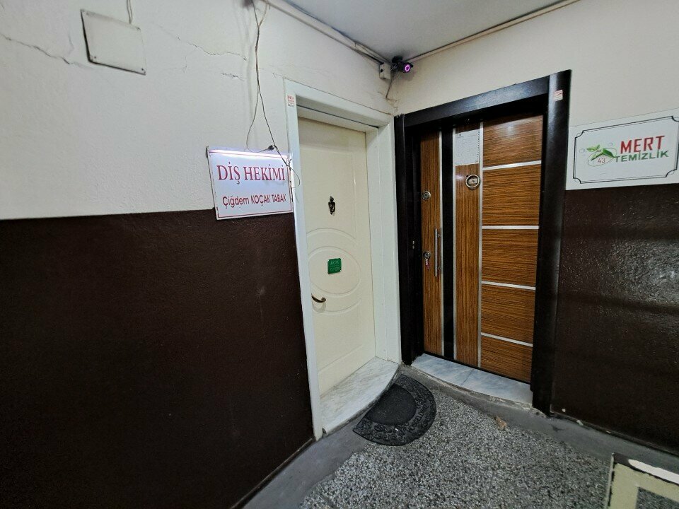 Çocuk diş hekimliği Diş Hekimi Çiğdem Koçak Tabak, İzmir, foto