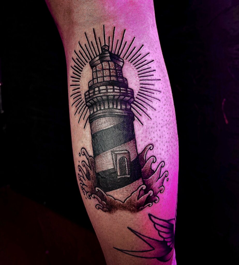 Dövmeciler V. Juror Tattoo, Moskova, foto