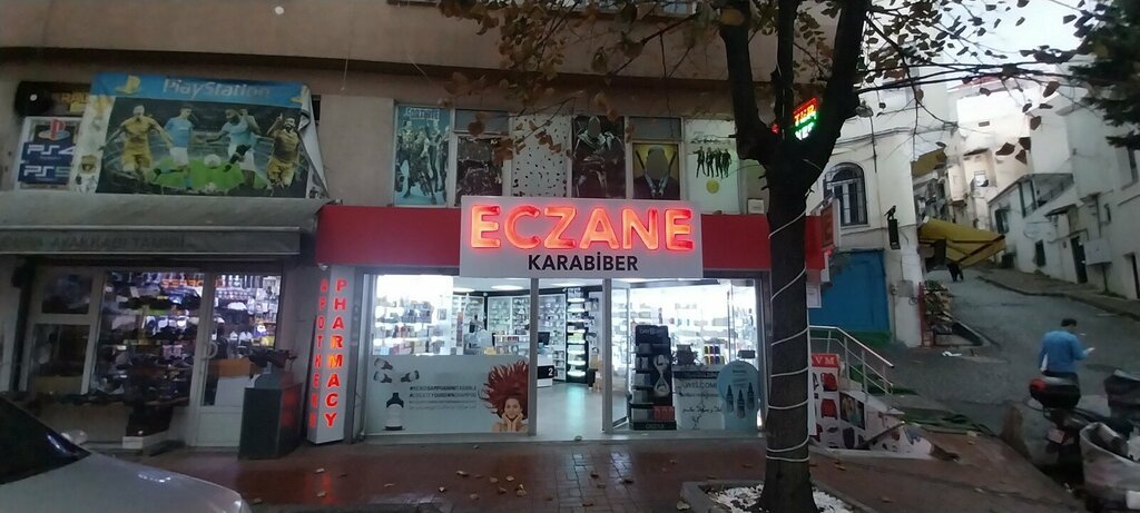 Eczaneler Karabiber Eczane, İstanbul, foto