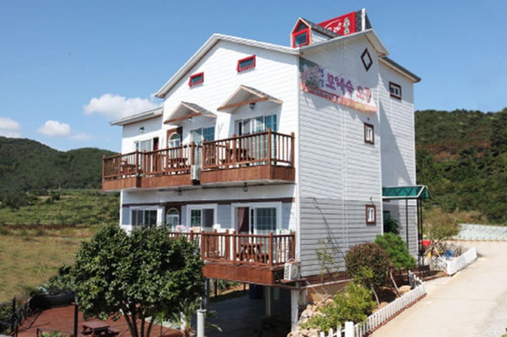 Otel Sand Beach Pension, Güney Gyeongsang İli, foto