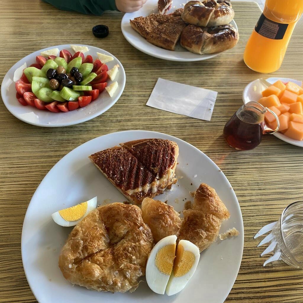 Kafe Karşıyakalı Yağmur Unlu Mamülleri, İzmir, foto